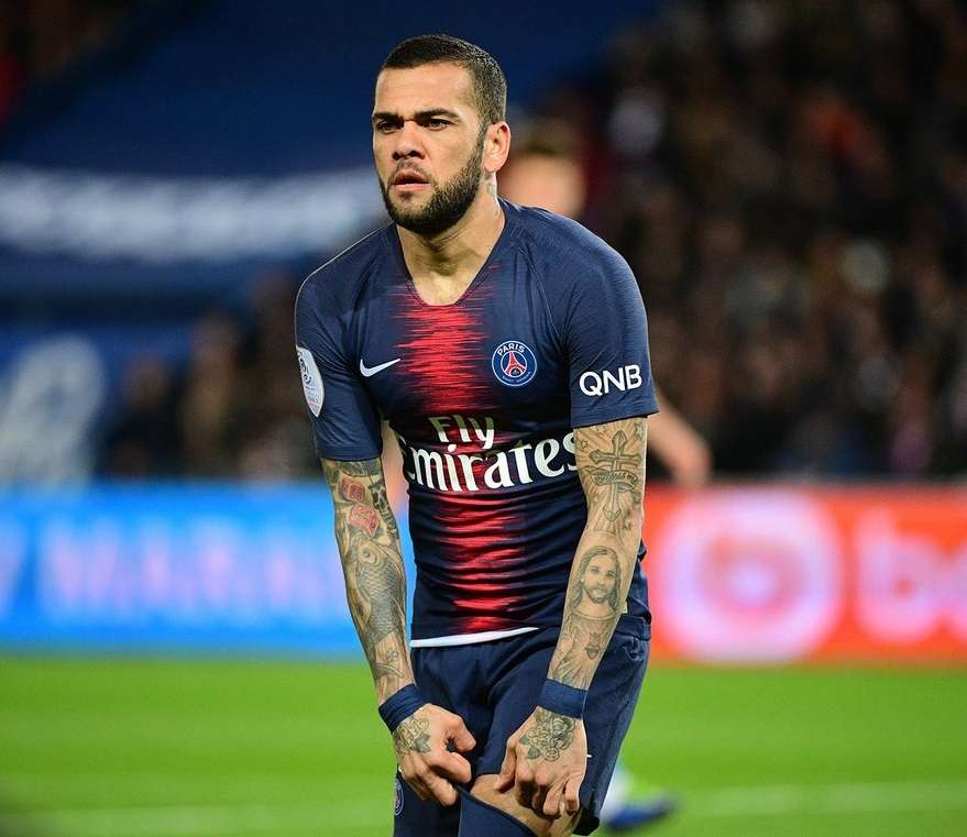 PSG : Alves impose ses conditions