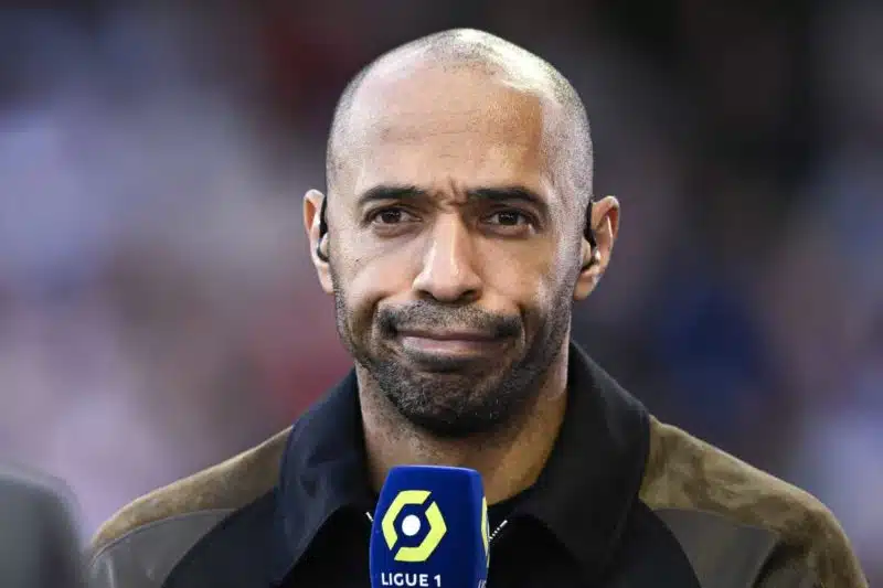 Ca chauffe entre le l'Equipe de France et Thierry Henry