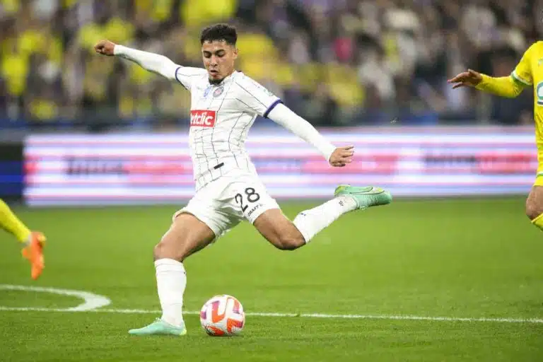 Officiel : Francfort signe Farès Chaïbi de Toulouse