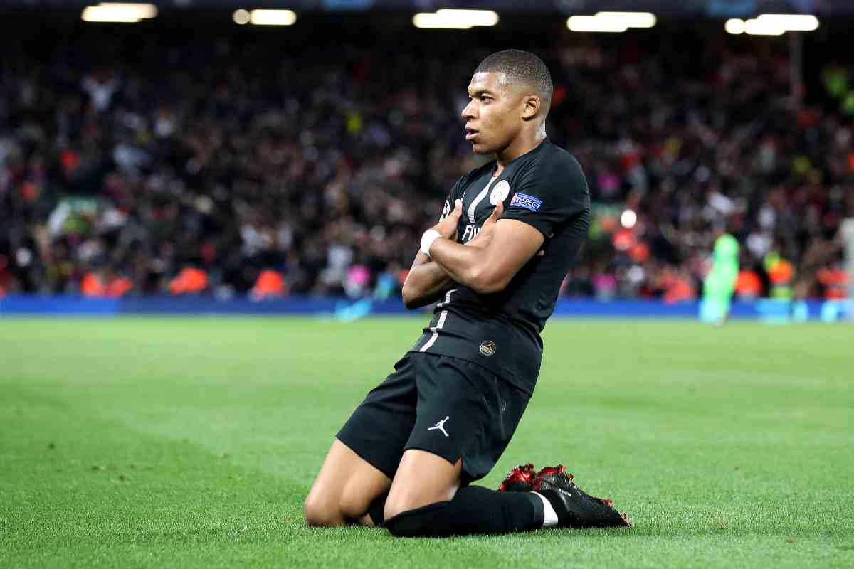 Pourquoi Mbappé protège sa célébration