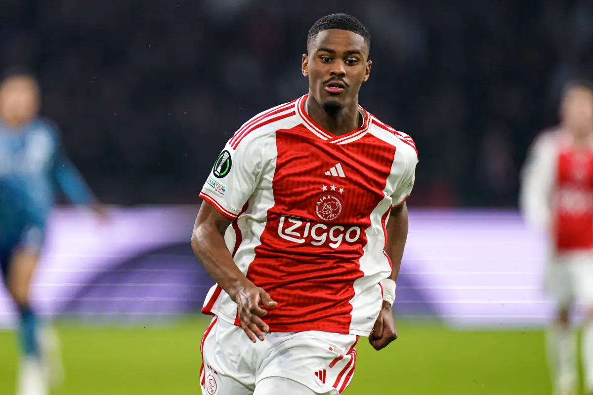 Liverpool et Arsenal visent un jeune talent de l'Ajax