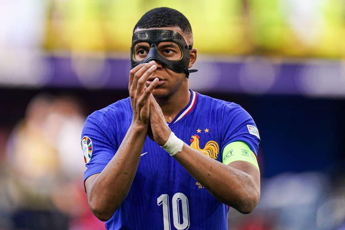 Euro 2024 : Kylian Mbappé, en difficulté avec son nouveau masque