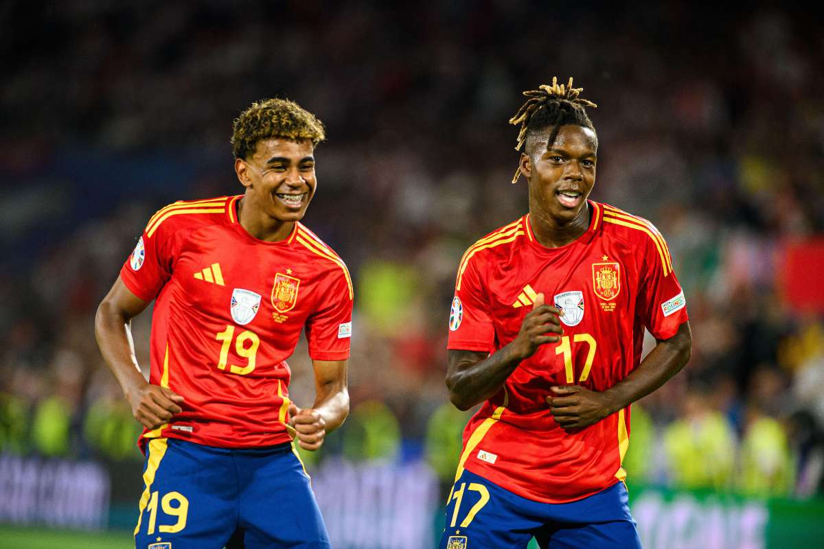 FC Barcelone : "Je veux jouer avec lui" L'appel du pied de Yamal pour ...