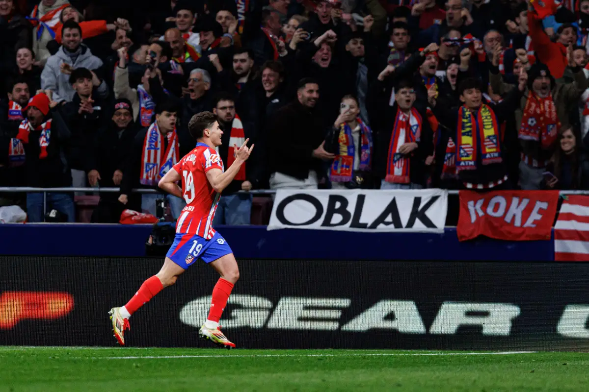 Le Barça débarque pour Julián Álvarez